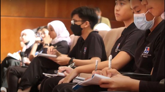 Junior Debating Championship: The first step into speaking out - Cemerlang